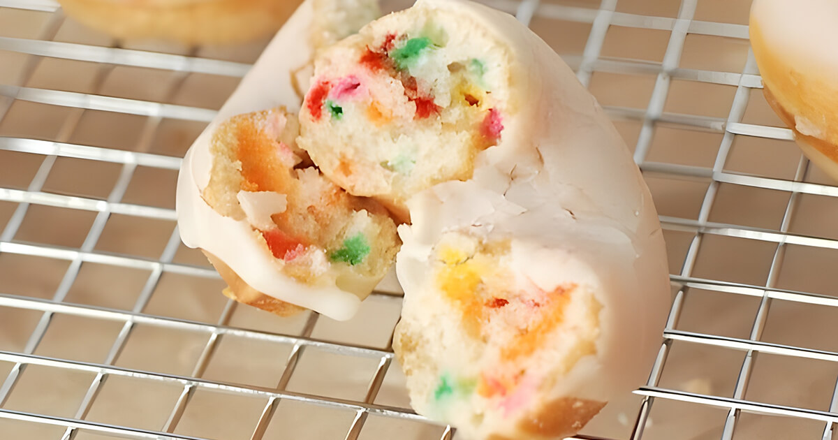 Confetti Cake Mini Donuts